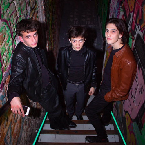 Chelovecos - El pez invita | Alpogo.com